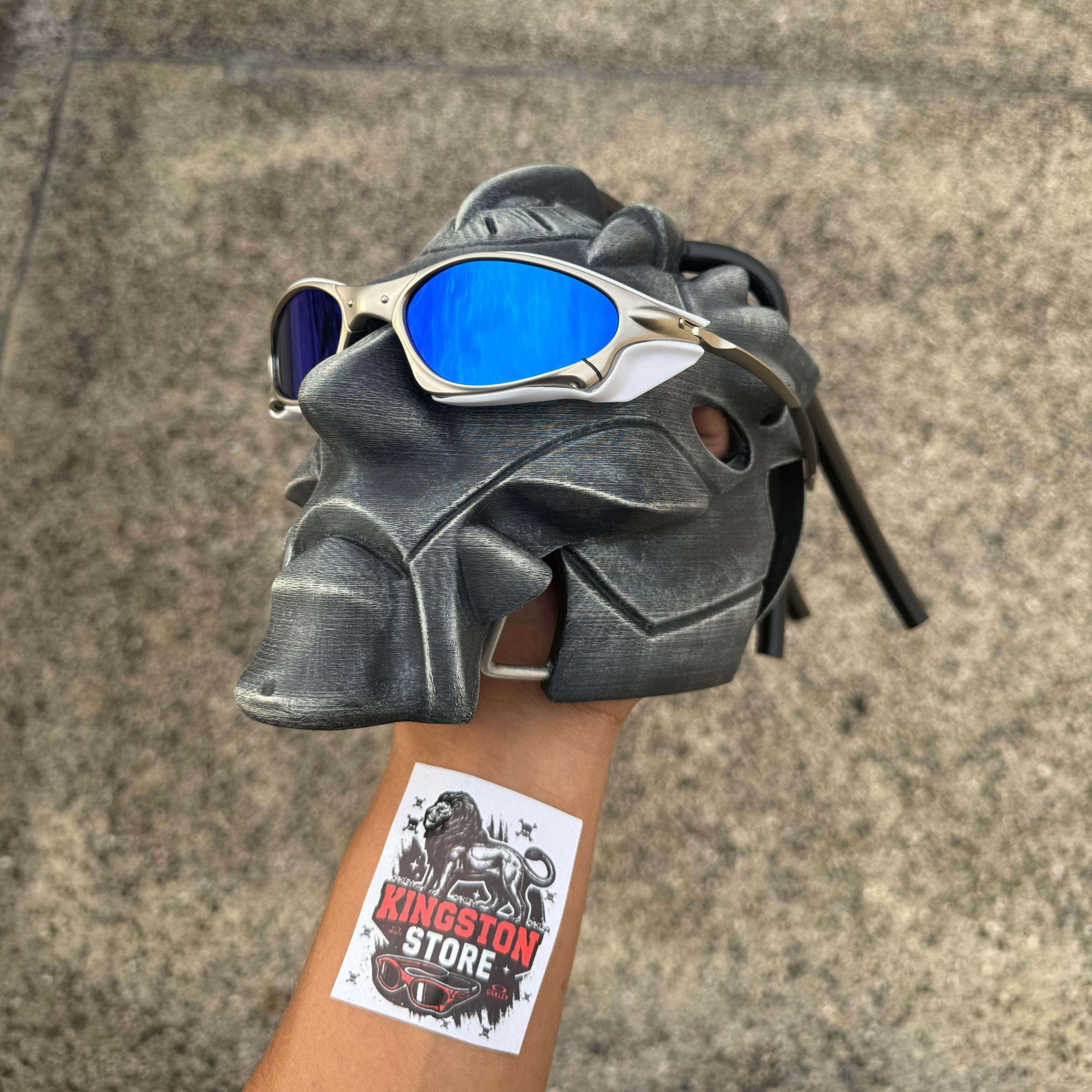 PENNY PLASMA + SIDEBLINDERS – Kingston store